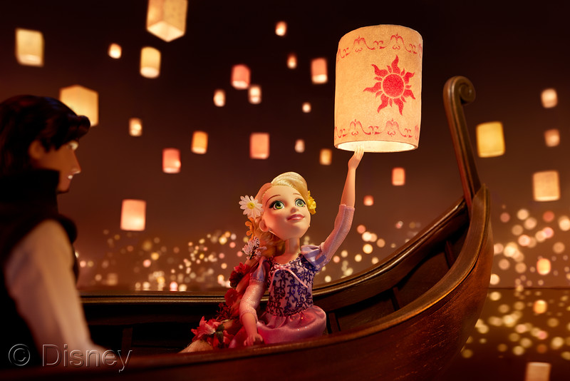 Toys Cast as Stars of Iconic Scenes from Disney Princess Movies | the ...