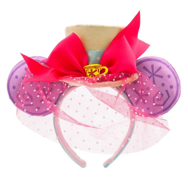 Minnie Mouse: The Main Attraction March Collection | the Disney Driven Life